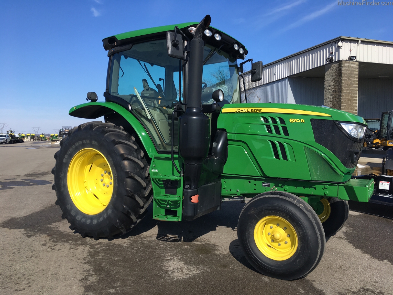 John Deere 6110R - Íslyft